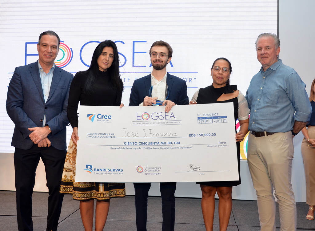 Estudiantes del INTEC ganan competencia de emprendimiento – LA COLMENA