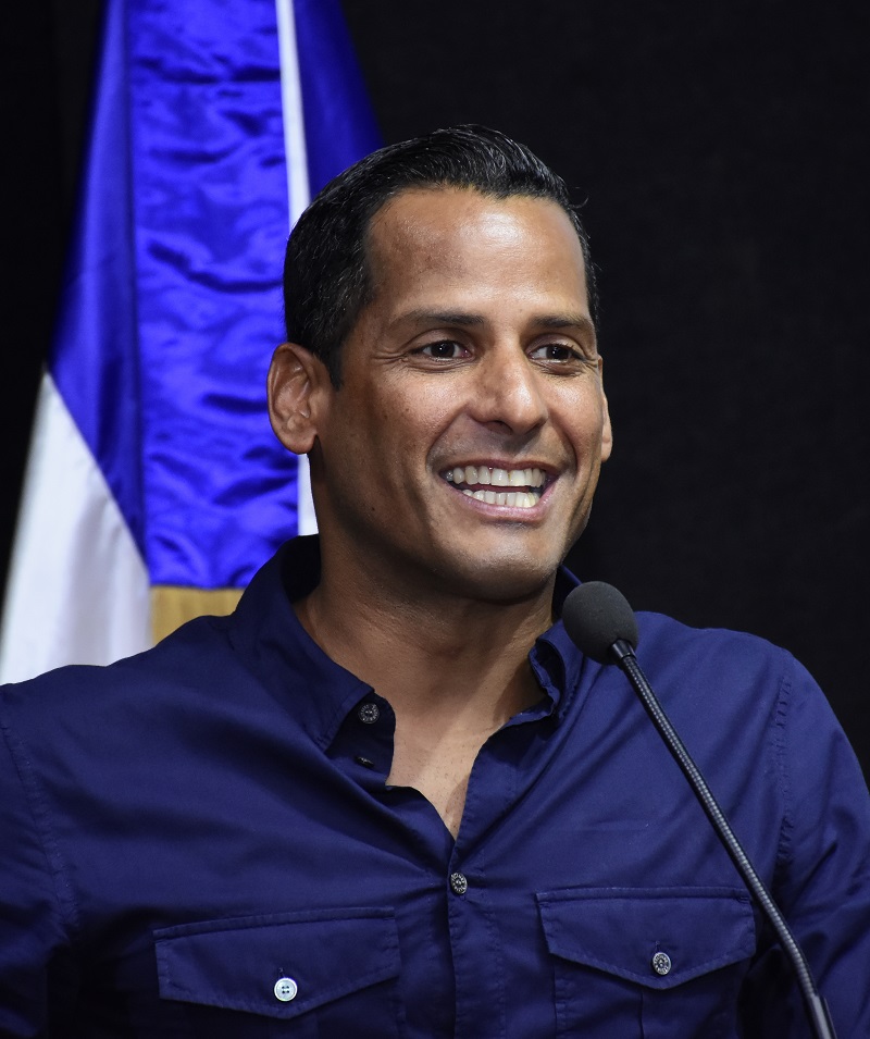 Marcos Díaz ofrece claves para ser exitoso en tu proyecto de vida – LA COLMENA