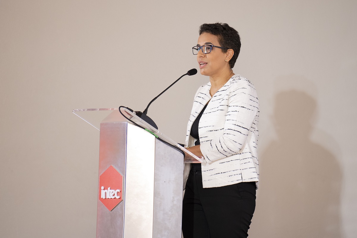 53 Jóvenes Talentos Nacionales se unen al legado de becas PIES en INTEC ...