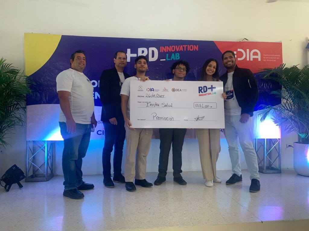 Estudiantes del INTEC ganan Competencia Pitch de Proyectos Innovadores ...